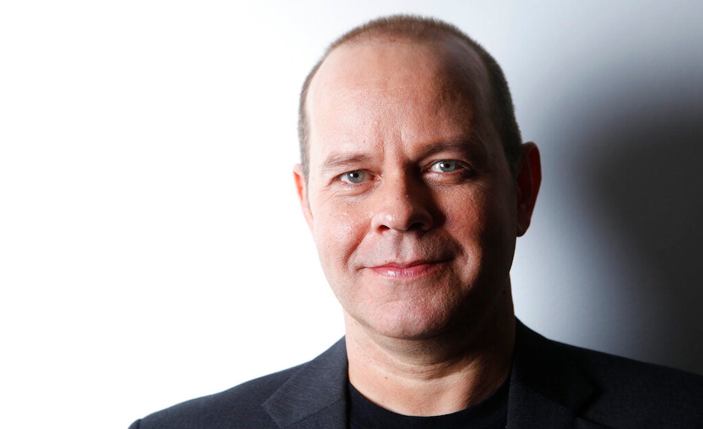 Fallece James Michael Tyler, actor que interpretó a Gunther en Friends ...