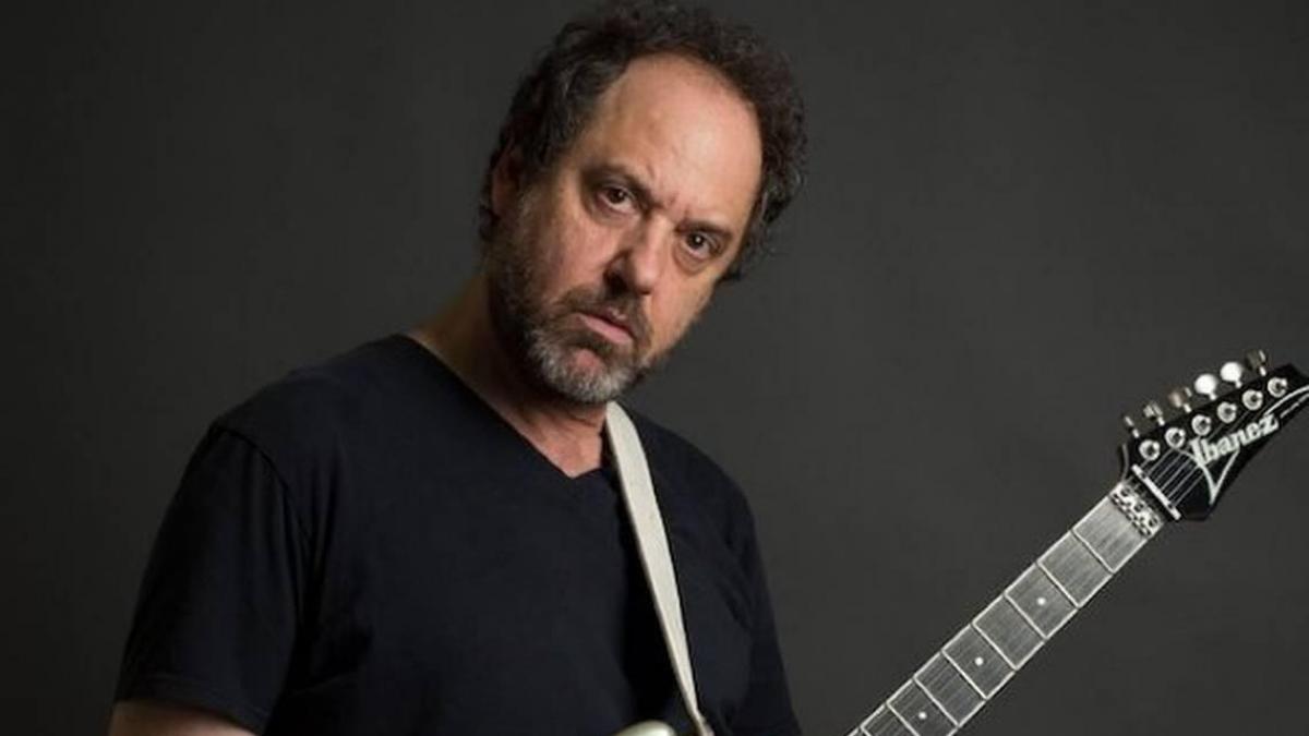 Marcovich peleó con fan que subastó discos de Caifanes para tratar a su ...